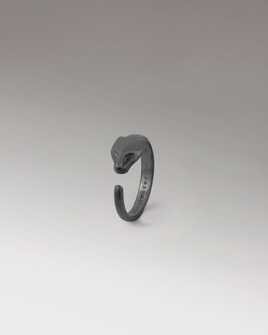 Swedish made Lynx of Freya Ring in Oxid Sterling Silver